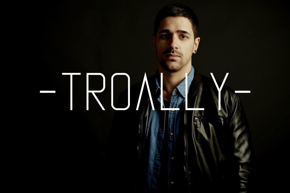 Hector Couto está ganhando as pistas pelo mundo. - Alataj