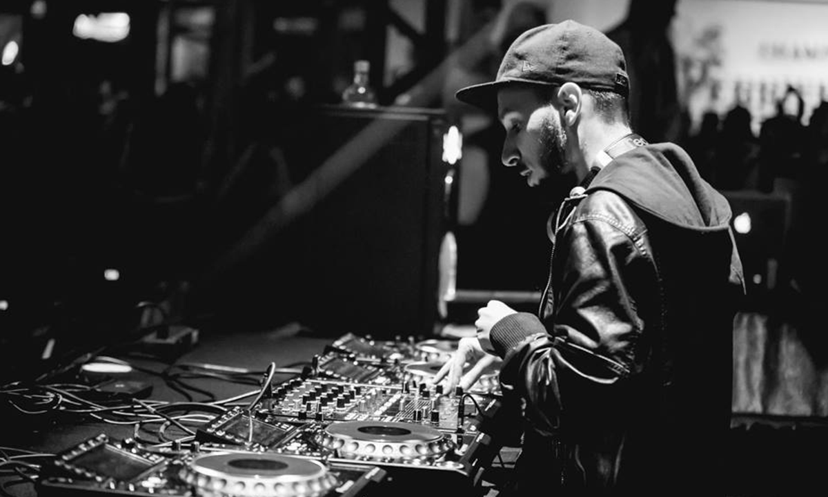 Bruno Be representa a força do deep house nacional - Alataj