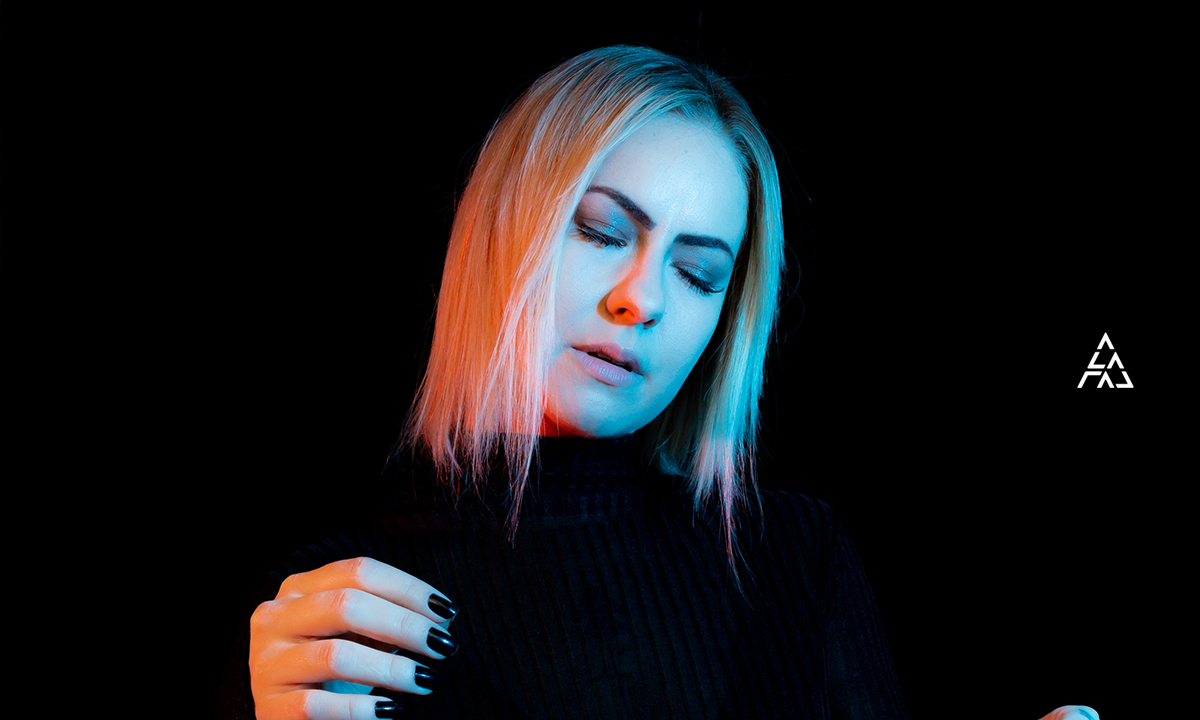 Who? Aryela - Alataj