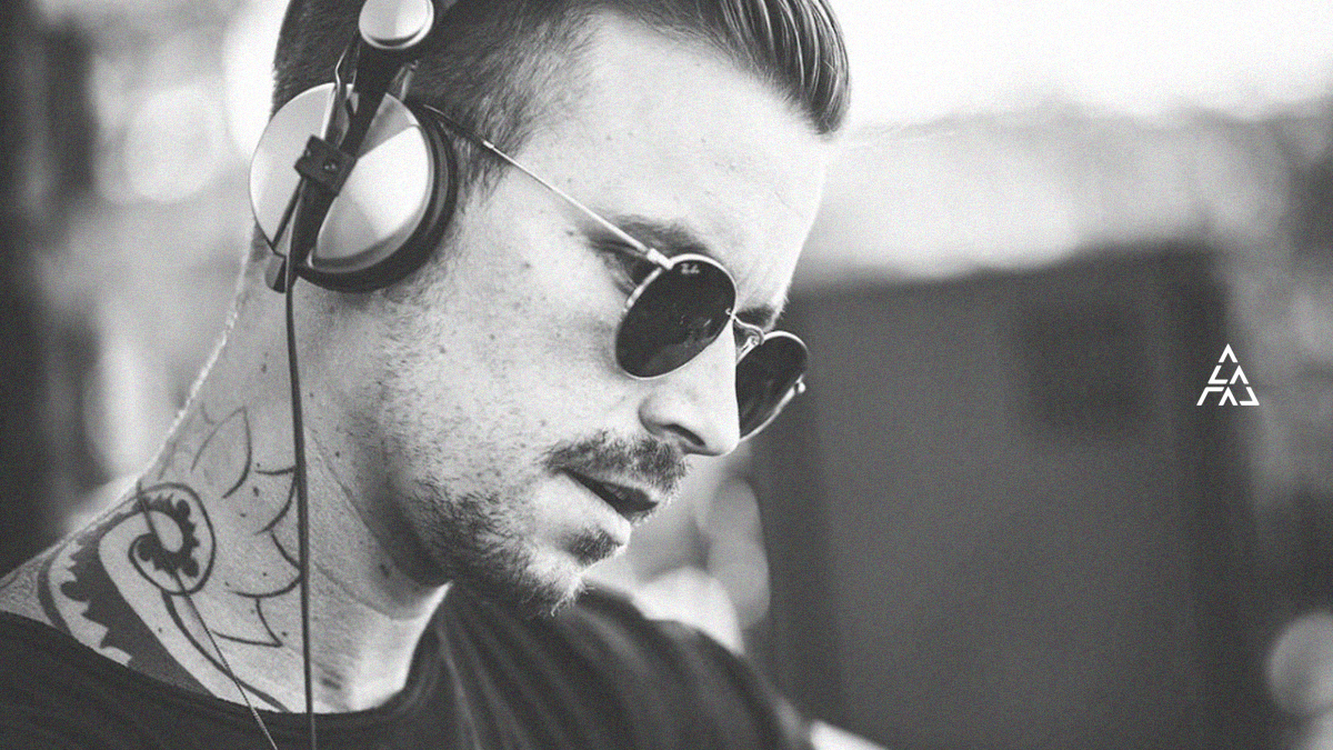 Faixa a Faixa | Steve Hope - Touble [Superfett Records] - Alataj - Alataj