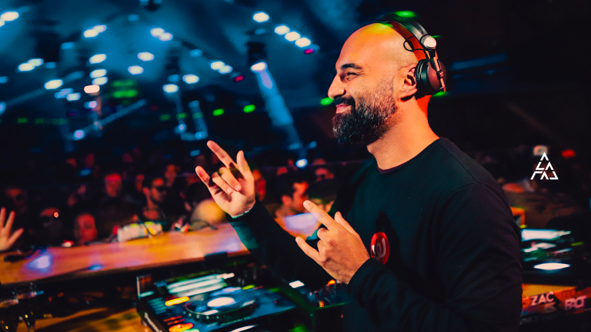 Raxon retorna a Ellum com duas faixas originais em Loop Machine EP - Alataj