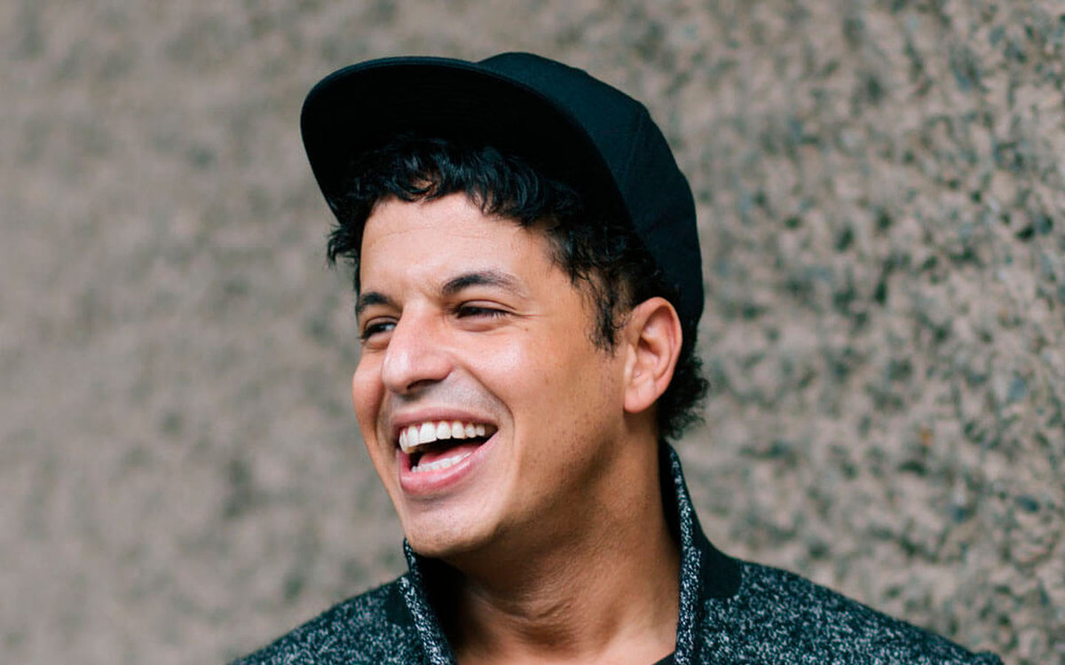 Richy Ahmed lança novo EP com remix de Enzo Siragusa - Alataj