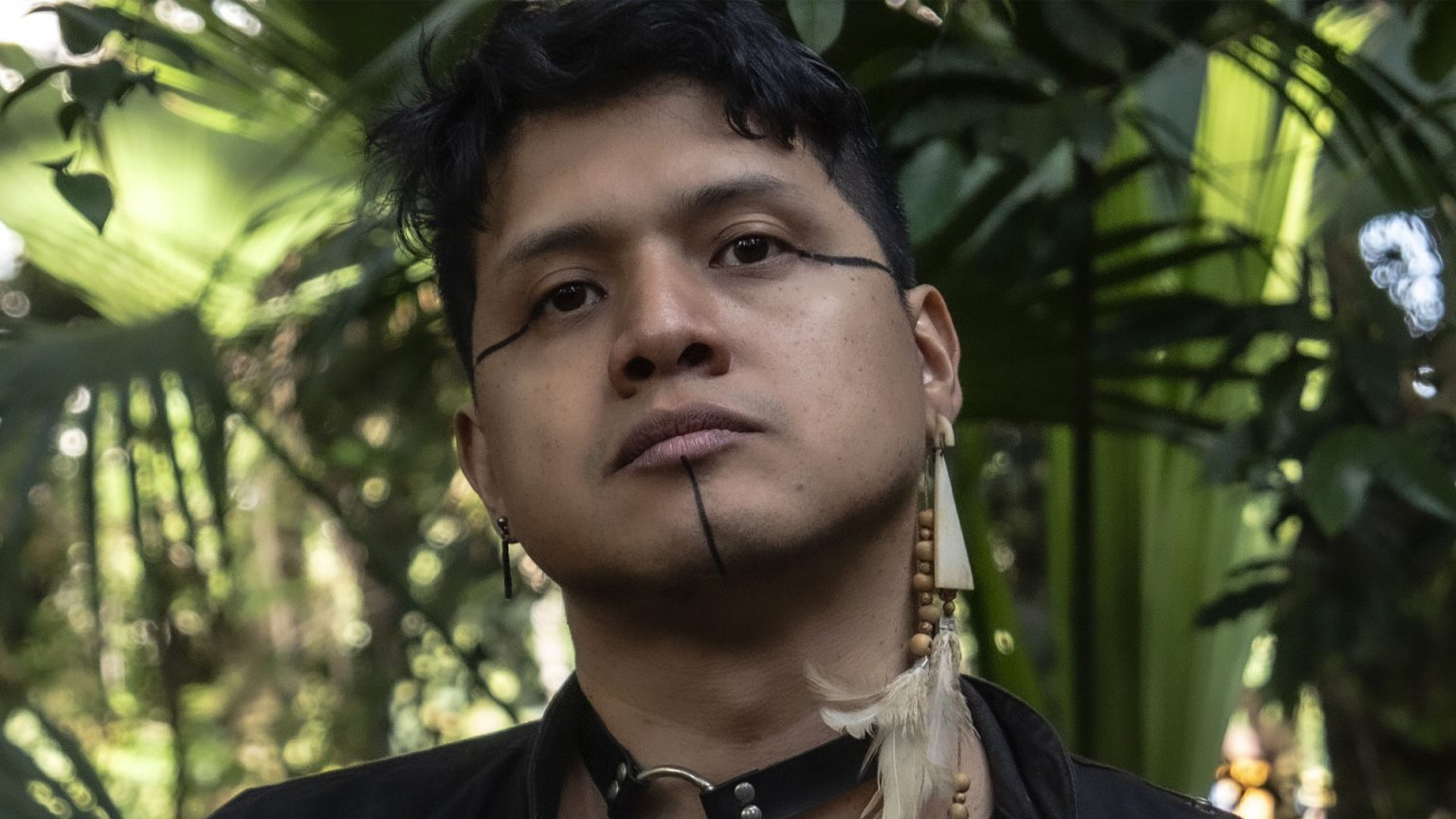 O futurismo indígena multi-artístico de Nelson D chegou à Diversall Music – e com razão - Alataj