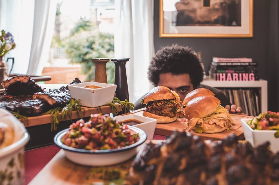 Seth Troxler: muito além de uma personalidade carismática - Alataj