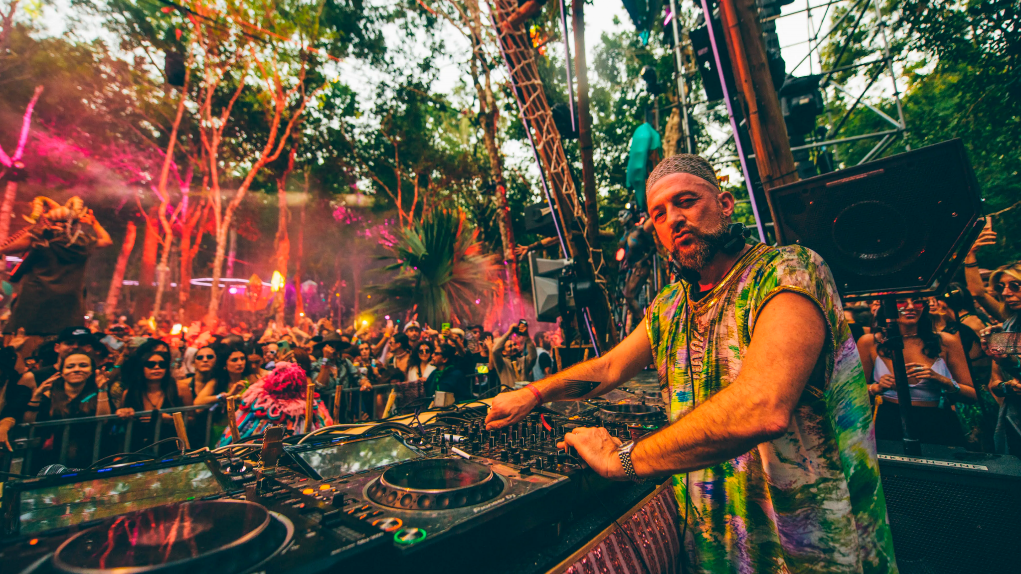 Day Zero, festival de Damian Lazarus, estreia no Brasil no dia 03 de janeiro em São Miguel dos ...